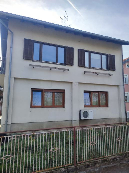 Kuća: Topolovac, 140.00 m2 (prodaja)