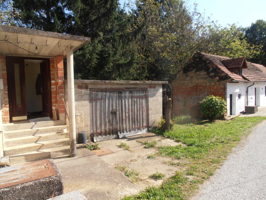 Kuća: Vrtlinovec, 126.00 m2, gospodarski objekti 144 m2 (prodaja)