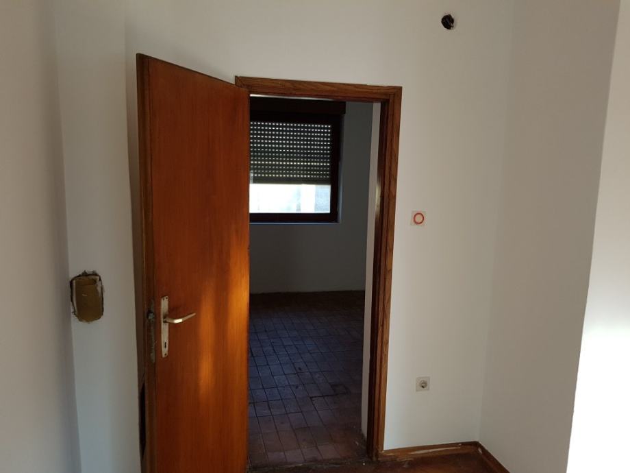 Kuća: Zagreb (Botinec), AKCIJA!!!! (prodaja)