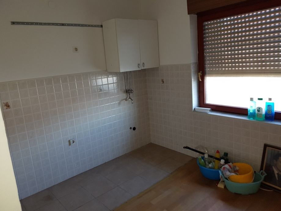 Kuća: Zagreb (Botinec), AKCIJA!!!! (prodaja)