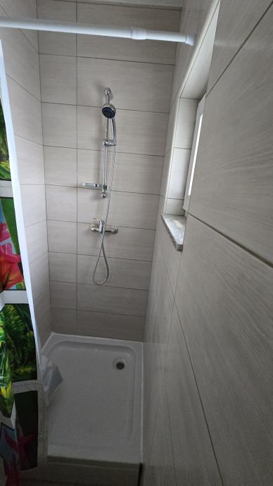 Kuća: Zagreb (Ivanja Reka), 220.00 m2 (iznajmljivanje)