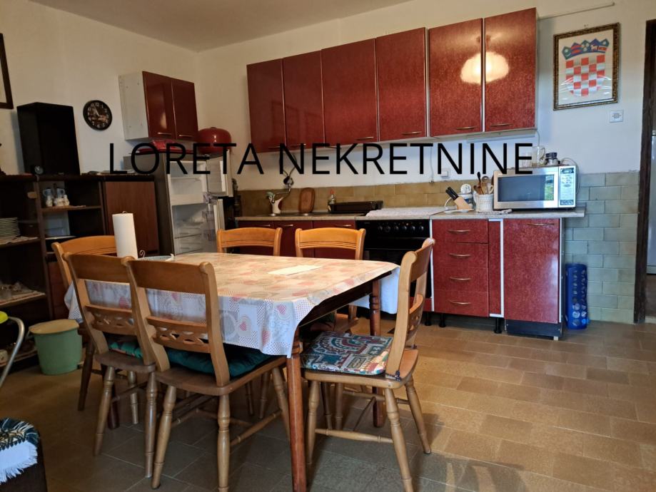 Kuća: Zagreb (Vrapče), 198.00 m2 (prodaja)