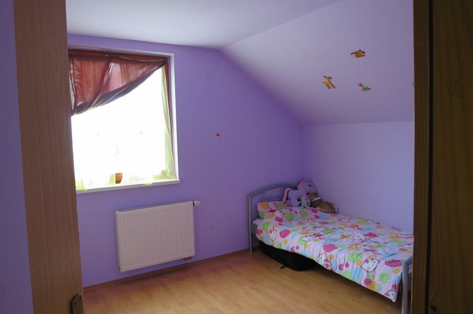 Kuća: Završje, katnica, 250.00 m2 (prodaja)