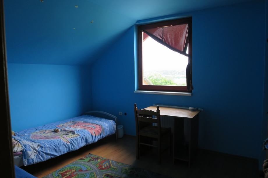 Kuća: Završje, katnica, 250.00 m2 (prodaja)