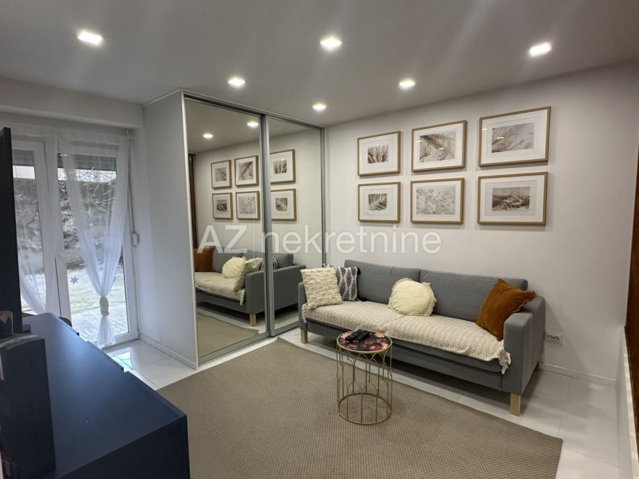 Kvaternikov trg, prodaja garsonjere 36m2 (prodaja)