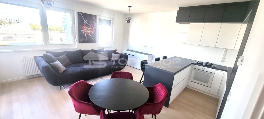 Lanište, novogradnja, dvosoban stan 50 m2 sa parkingom (iznajmljivanje)