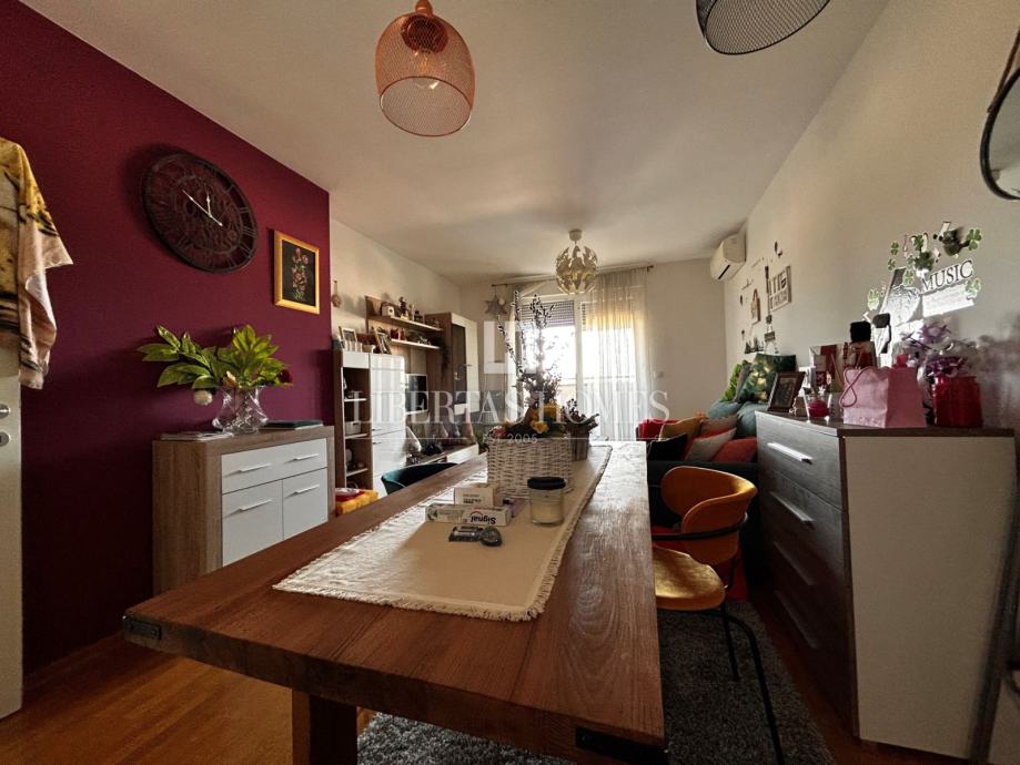 Luksuzan dvosoban stan u modernoj novogradnji u Ulici Marije Radić, Šp ...