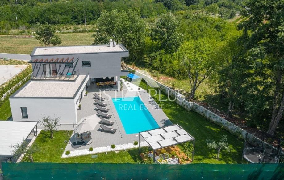 Luksuzna villa moderne arhitekture i dizajna !! (prodaja)