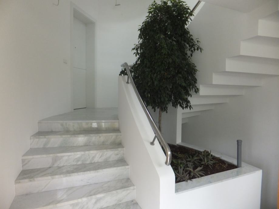 Luksuzni stan, 150 m2, Šalata! (iznajmljivanje)