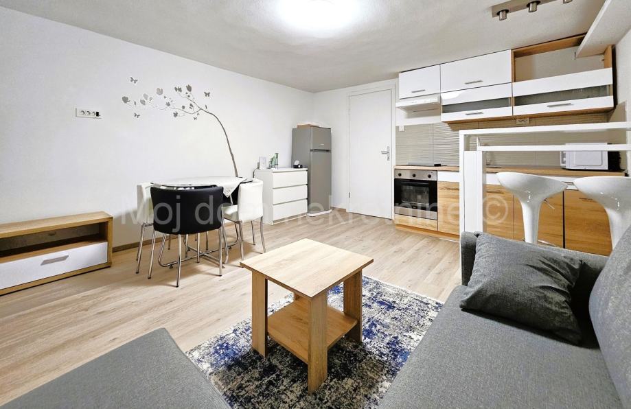 Maksimir, Bukovačka, lijep 2soban stan,42m2 (prodaja)