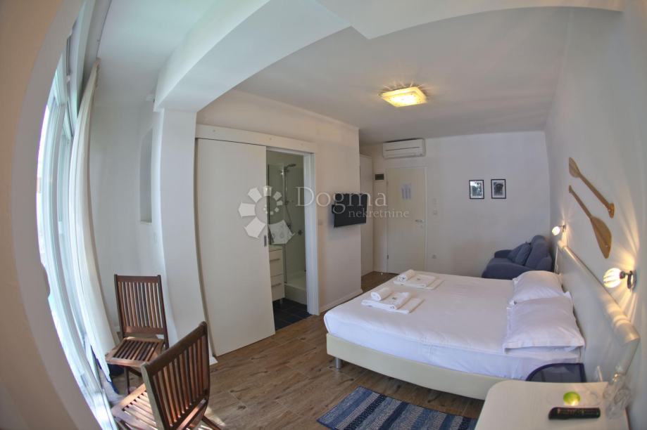 Mala Duba- Prvi red do mora - Apartman 3