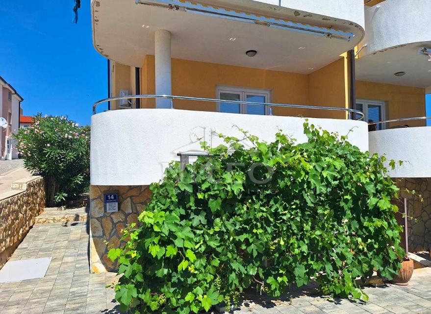 Mandre, 2-sob. apartman u prizemlju