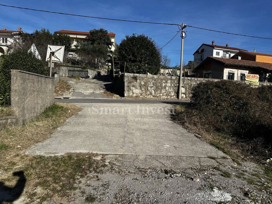 MARINIĆI - samostojeća kuća s pogledom na more! (prodaja)