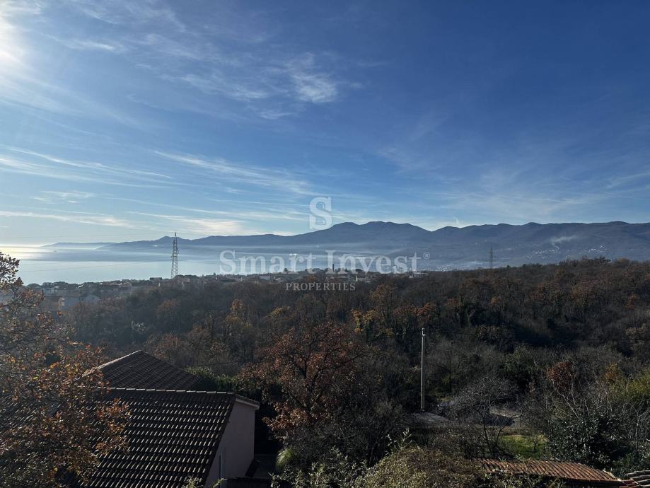 MARINIĆI - samostojeća kuća s pogledom na more! (prodaja)