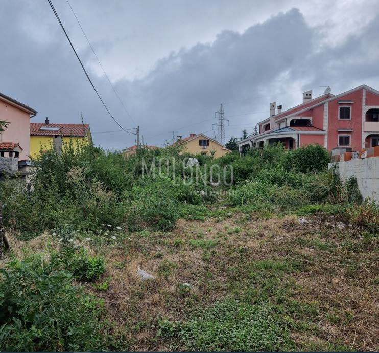 MARINIĆI, zemljište s lokacijskom dozvolom