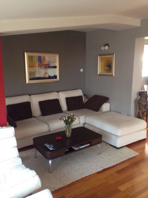 MARJAN, STAN 150 m2 2 KAT, SUPER LUX, VELIKA TERASA (prodaja)