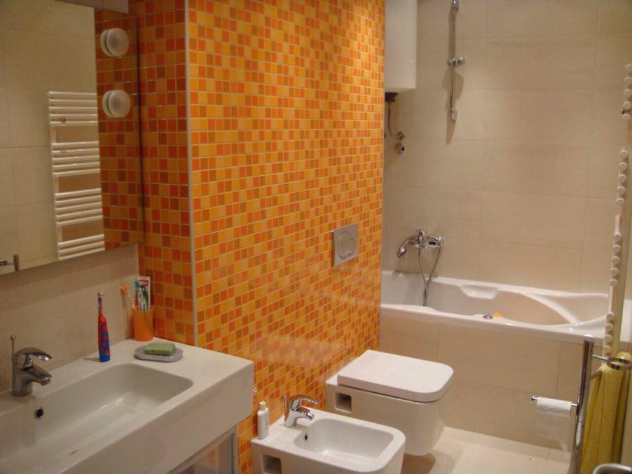 MARJAN, STAN 150 m2 2 KAT, SUPER LUX, VELIKA TERASA (prodaja)