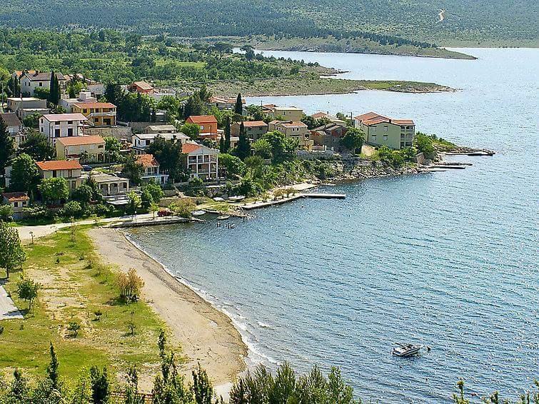 Meka Draga-kuća za odmor -2.red od mora (prodaja)