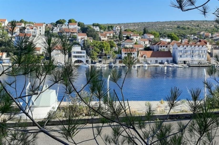 BRAČ (Milna), građevinsko zemljište, 2739 m2