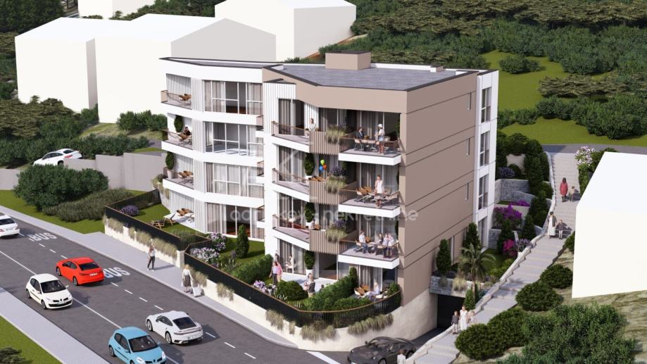 MODERAN STAN S BALKONOM (prodaja)