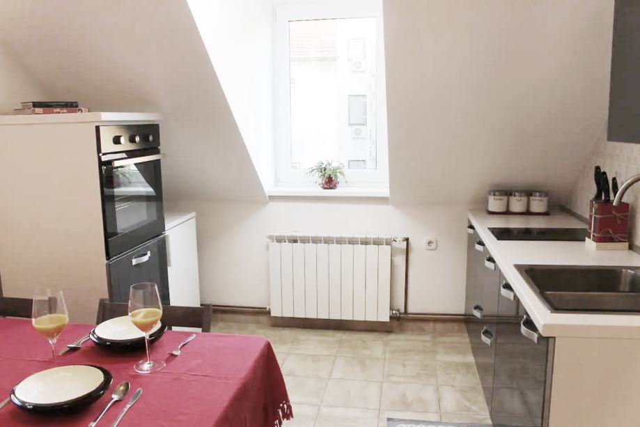 Najam Centar - Trg Francuske Republike, Britanac (iznajmljivanje)