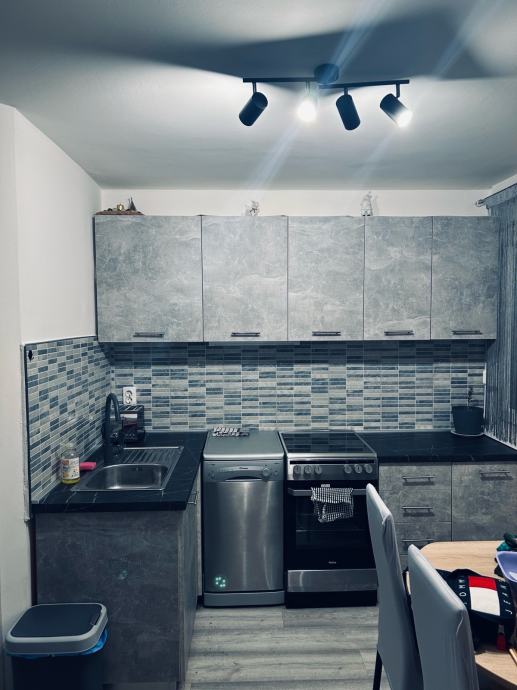 Najam stan (iznajmljivanje)