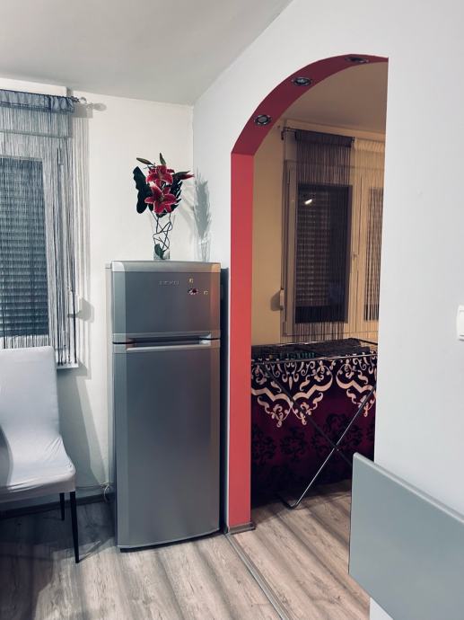 Najam stan (iznajmljivanje)