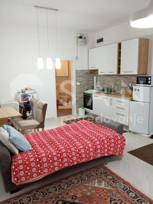 NAJAM - STAN - ZAGREB - TREŠNJEVKA 35 m2 (iznajmljivanje)