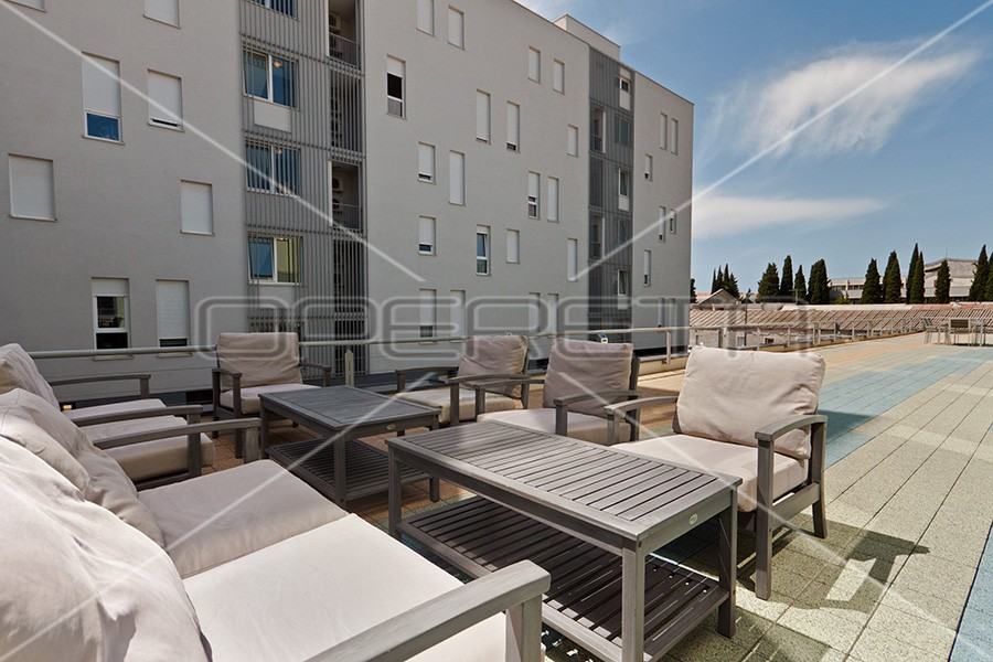 Najam, Ured, Split-Centar, Poljička cesta, 64m2 (iznajmljivanje)