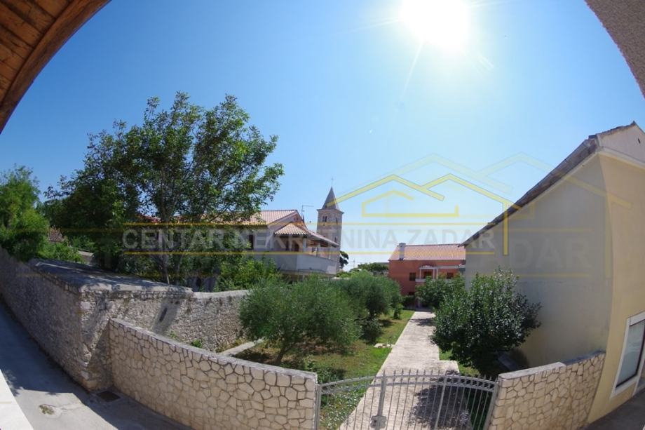 SNIŽENO: NIN - CENTAR – OBNOVLJENA KUĆA NA VRHUNSKOJ LOKACIJI! (prodaja)