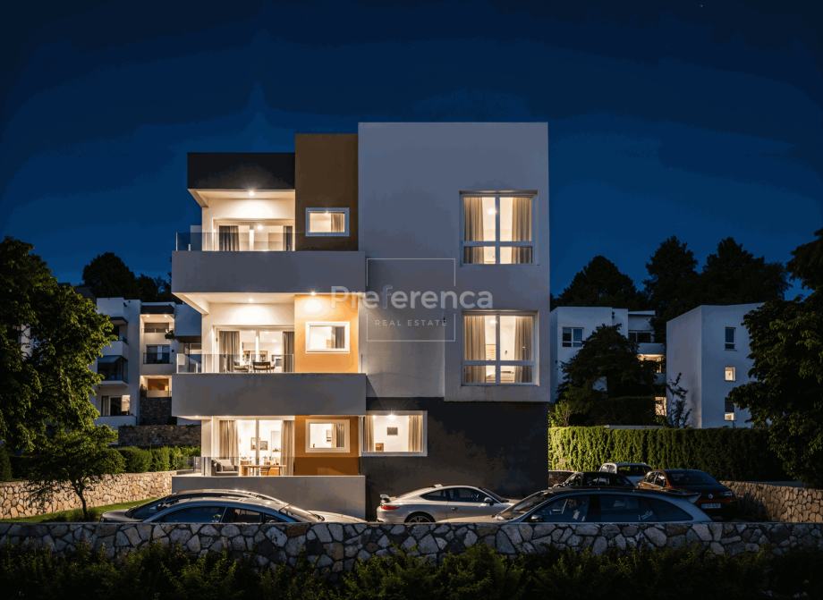 Novalja - dvosoban stan na prvom katu - blizina mora (prodaja)