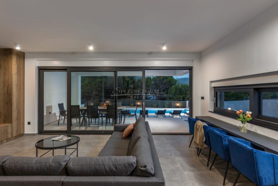 Novigrad, Pridraga - Luksuzna Villa uz more (prodaja)