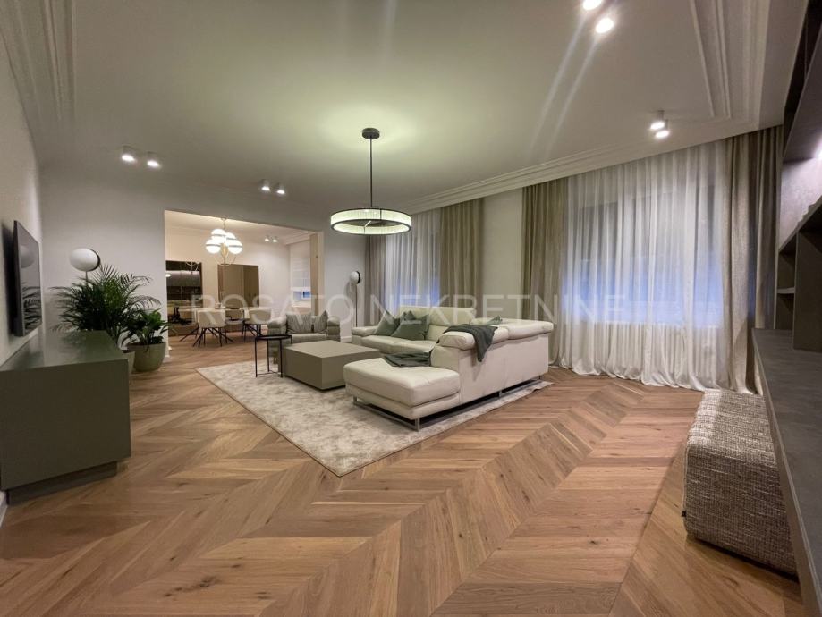 Novouređen stan 153 m2, Kneza Mislava, Donji Grad (iznajmljivanje)