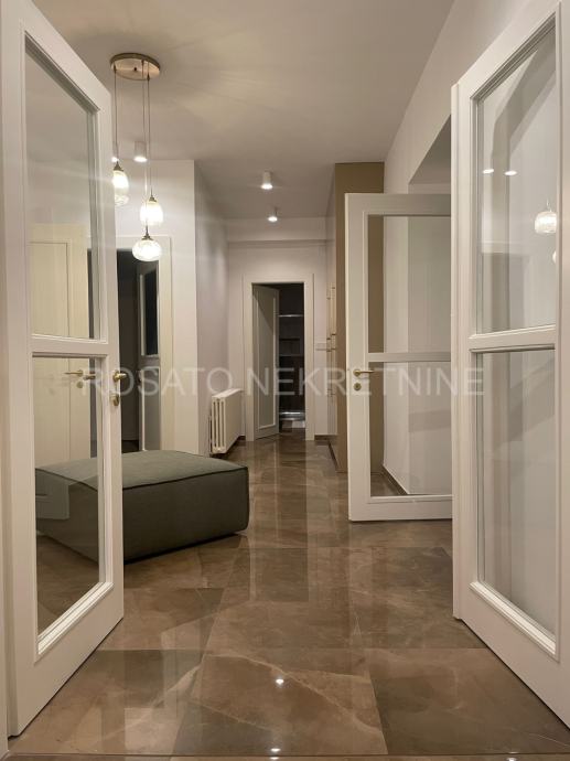 Novouređen stan 153 m2, Kneza Mislava, Donji Grad (iznajmljivanje)