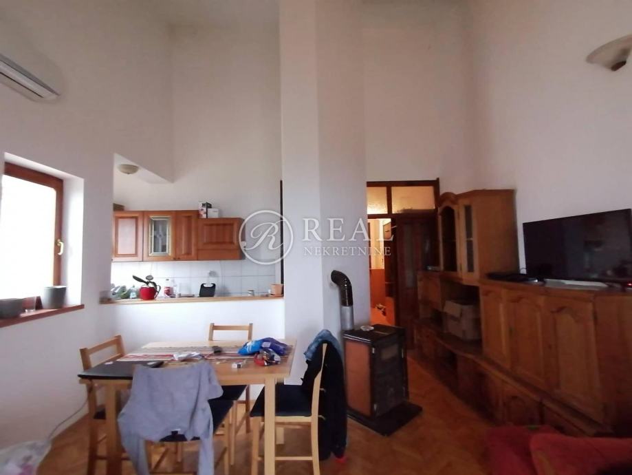Odličan stan 65 m2, 2S+DBA,Crikvenica (prodaja)
