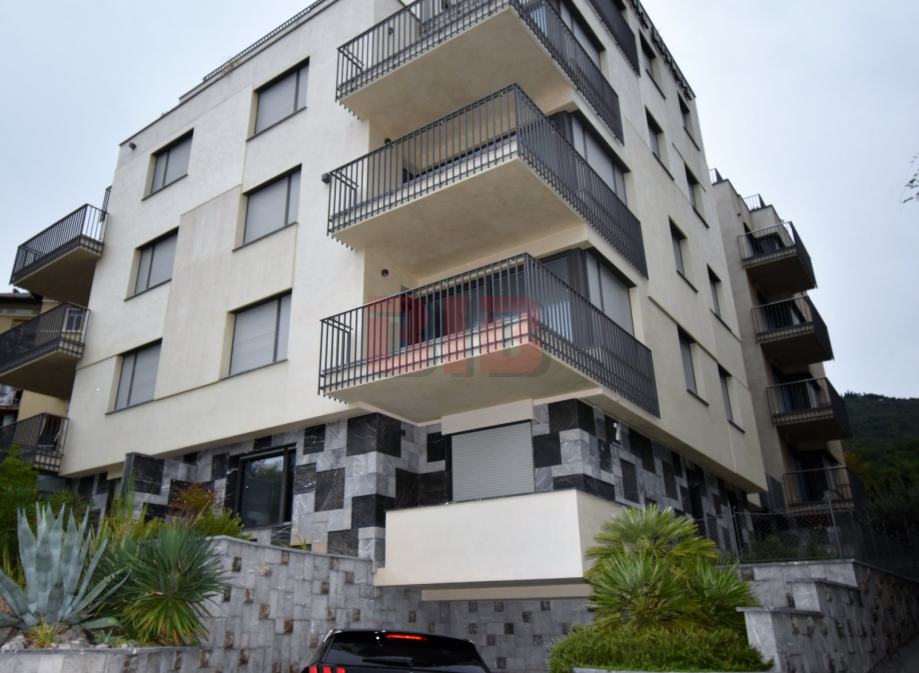 OPATIJA-CENTAR,TOP LOKACIJA,LUKSUZAN 3S+DB,IV KAT,2 GARAŽNA MJESTA, LI ...