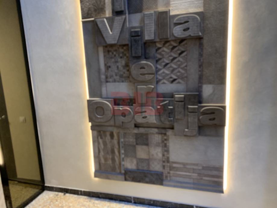 OPATIJA-CENTAR,TOP LOKACIJA,LUKSUZAN 3S+DB,IV KAT,2 GARAŽNA MJESTA, LI ...