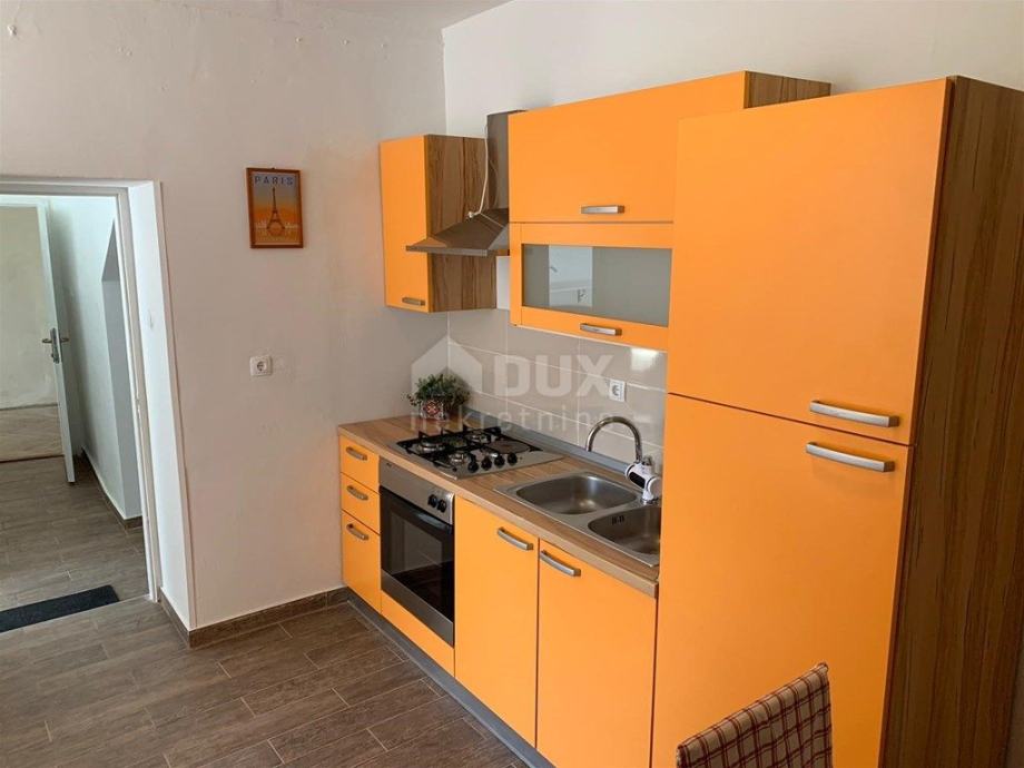 OTOK RAB, CENTAR GRADA RABA- stan u samom centru grada Raba (prodaja)