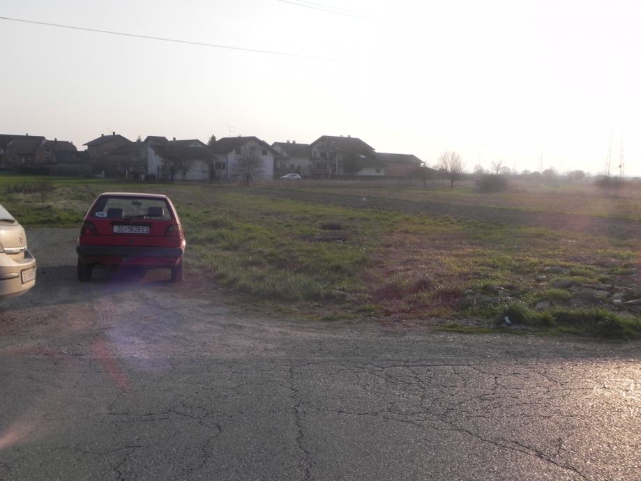 Poljoprivredno zemljište: Kuče, 840 m2 ZAMJENA ZA AUTO,KAMION,KOMBI Poljoprivredno zemljište: Kuče, 840 m2 ZAMJENA ZA AUTO,KAMION,KOMBI