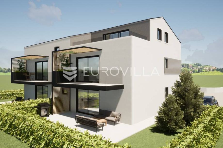 Poreč, dvosoban stan na prvom katu u mirnom mjestu! (prodaja)