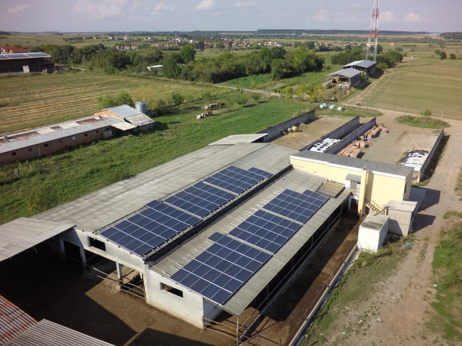 Poslovni prostor: Govedarska farma u Selci Đakovački, 11.370 m2 (prodaja)