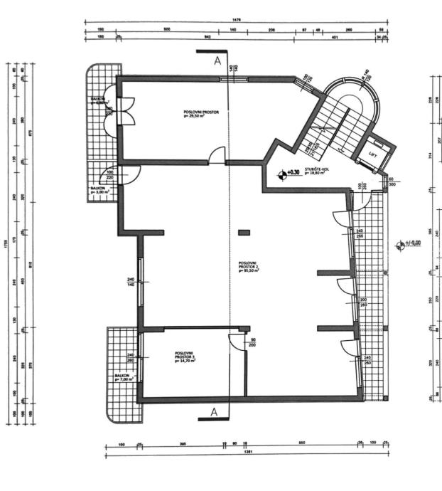 Poslovni prostor: Centar Makarske, 156 m2 (iznajmljivanje)