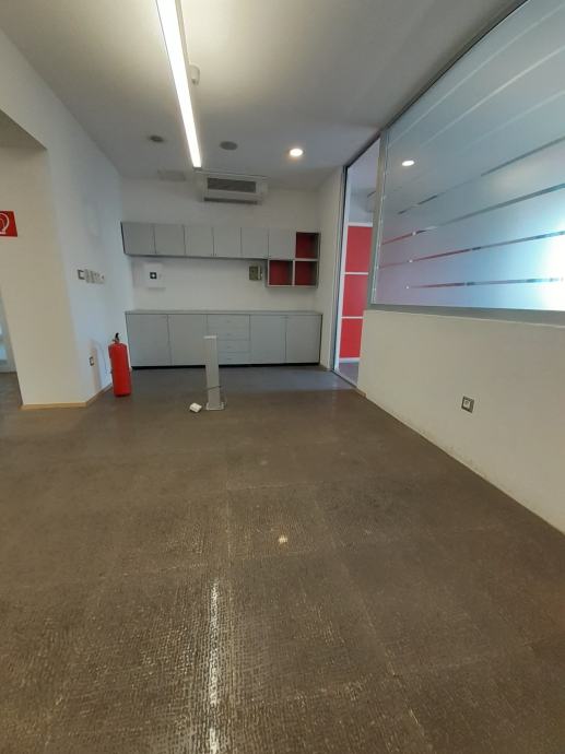 Poslovni prostor: Split, 315 m2, ATRAKTIVNO!!! (iznajmljivanje)