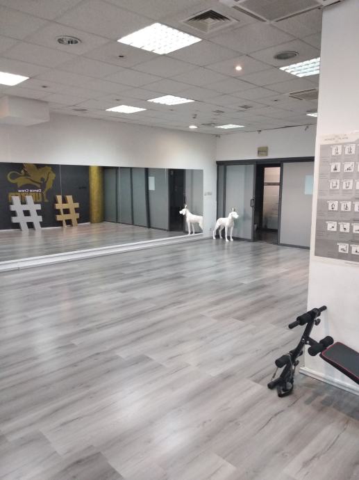 Poslovni prostor: Split centar, uredski, 95 m2 (iznajmljivanje)