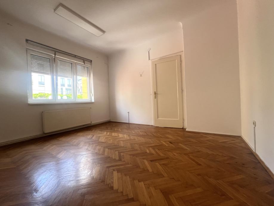 Poslovni prostor: Ilica-Cvjetni trg, 80 m2,, parking, lift, adaptiran ...