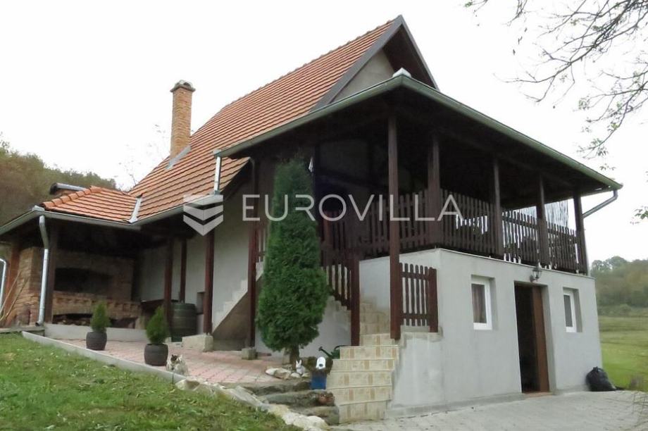 Požega, Stari Brestovac, idilično seosko imanje sa kućom i zemljištem ...