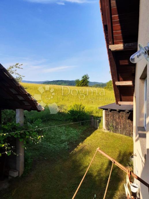 PREKRASNA OBITELJSKA KATNICA S VRTOM! SAMO U PONUDI DOGME ! (prodaja)