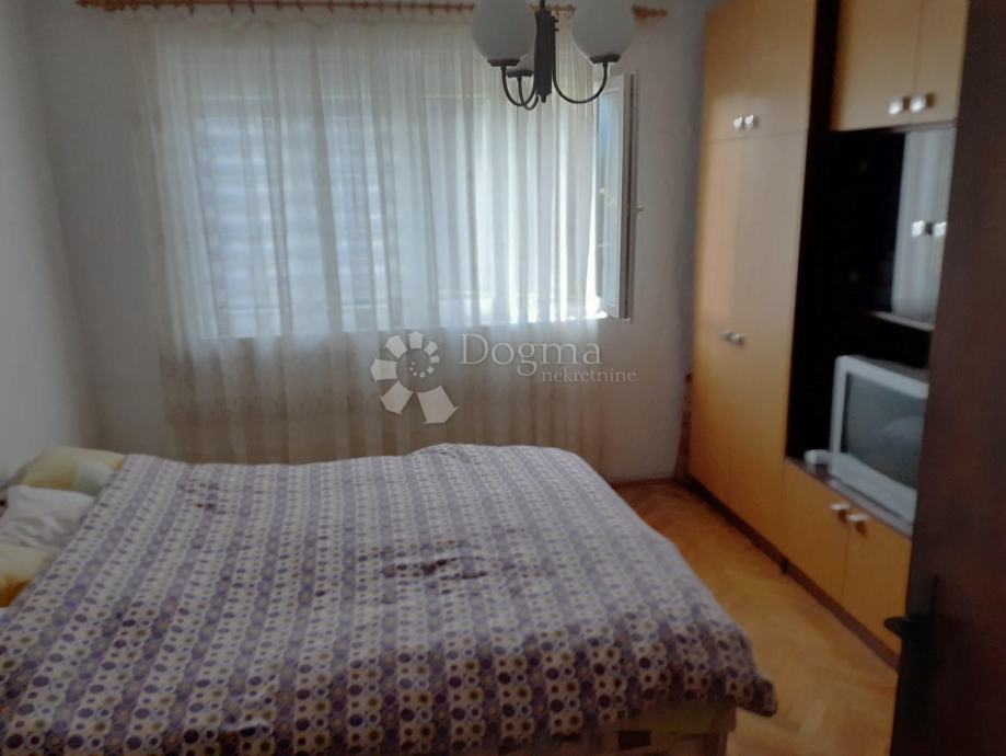 PREKRASNA OBITELJSKA KATNICA S VRTOM! SAMO U PONUDI DOGME ! (prodaja)