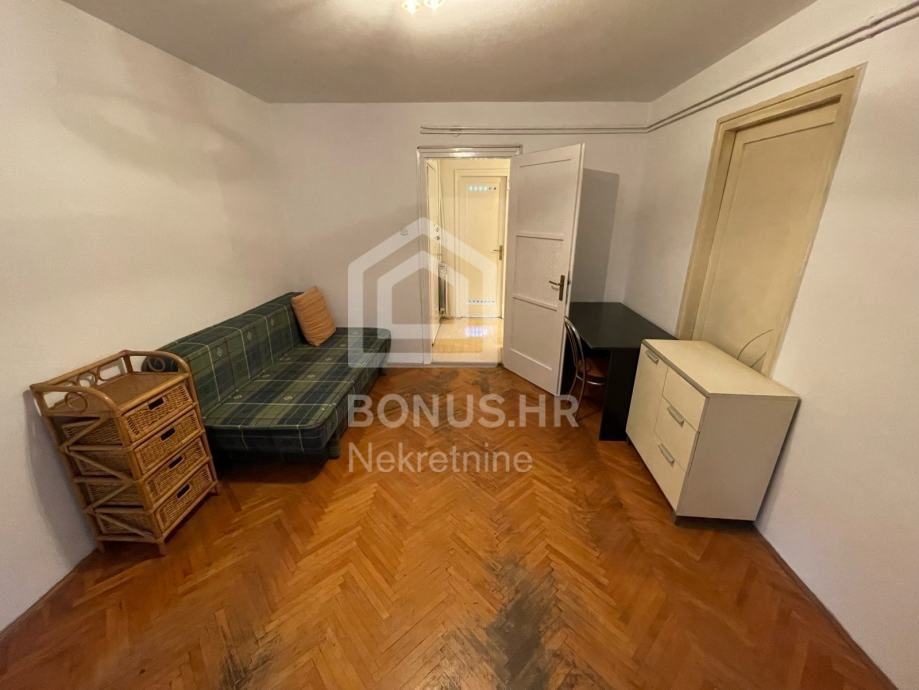 PRODAJA, STAN 65 M2, FOLNEGOVIĆEVO NASELJE (prodaja)
