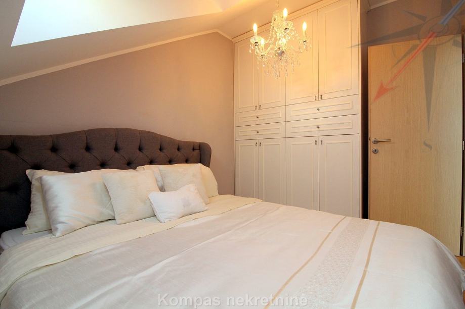 Prodaja, stan, Samobor, Centar, Perkovčeva ulica, 76.23 m2 (prodaja)